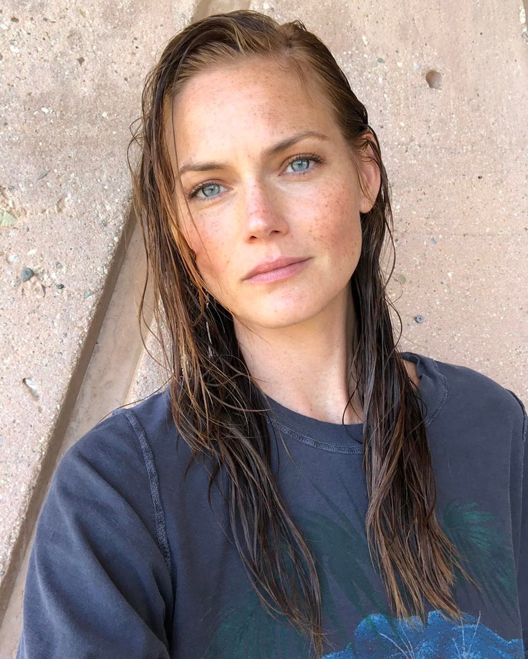 Mini Anden No Makeup