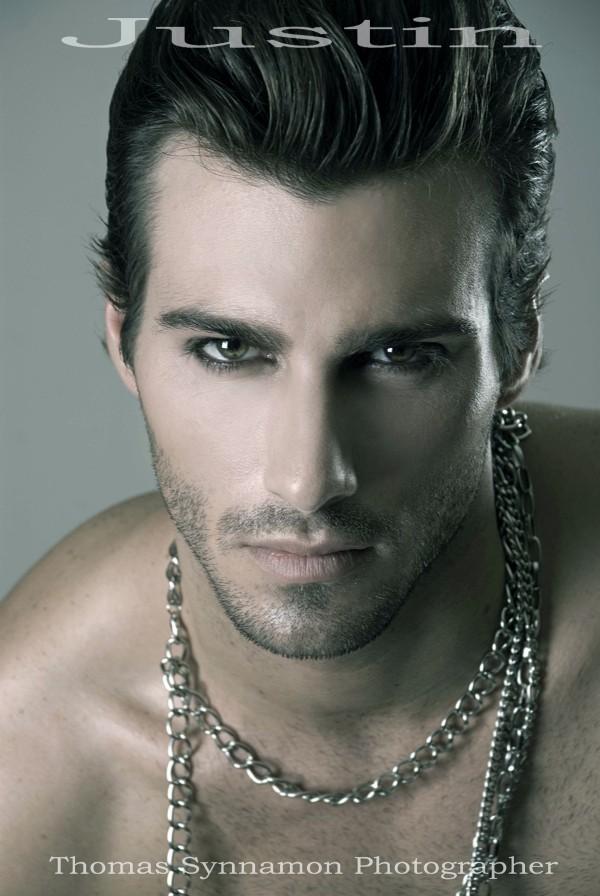 Picture of Justin Clynes