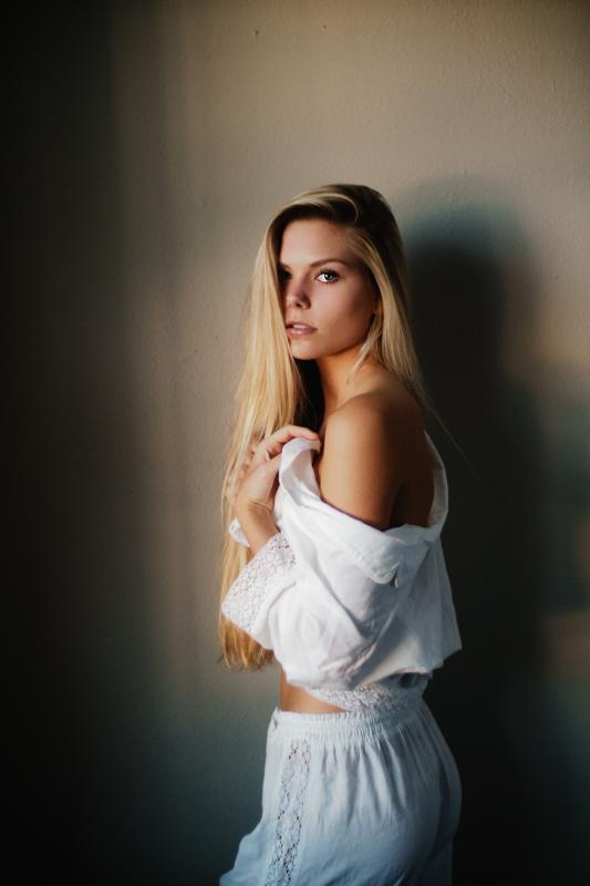 Picture of Caroline Pettet