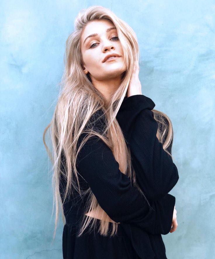 Delaney Glazer image