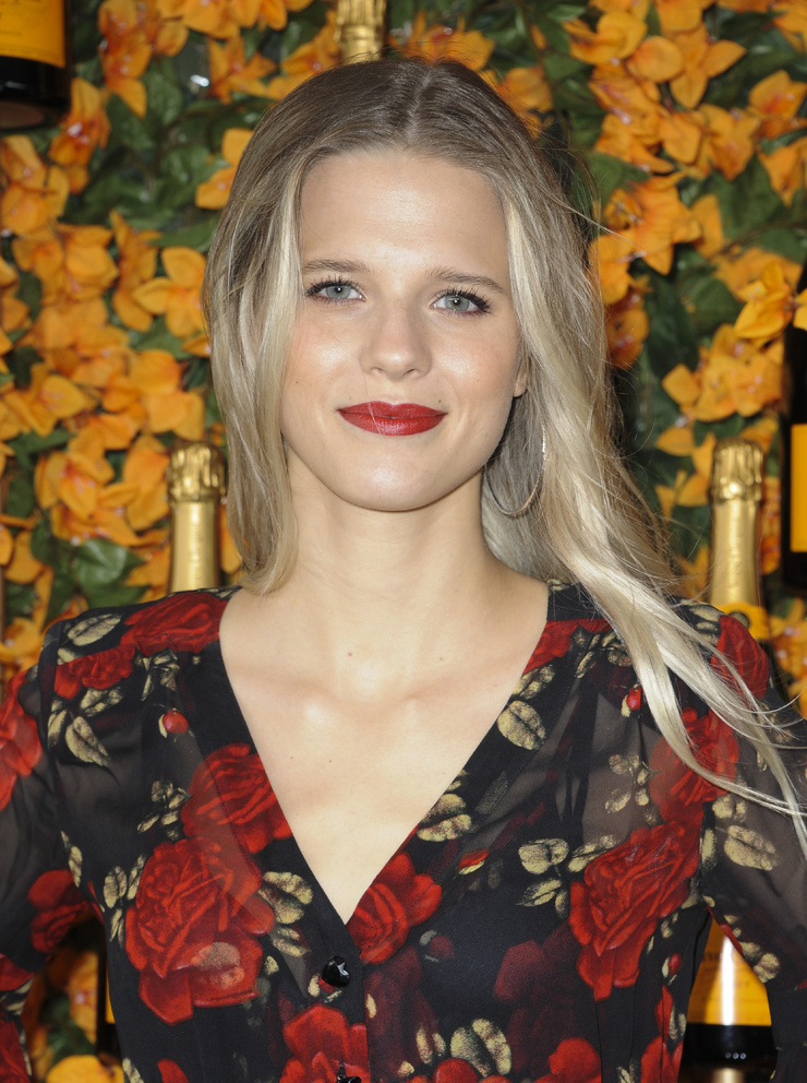 Picture of Molly Kate Kestner