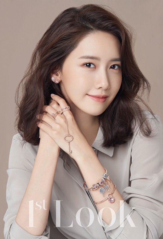 Yoona image