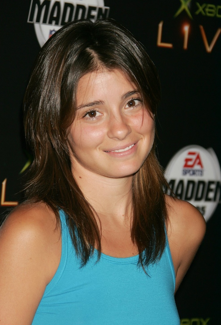Shiri Appleby