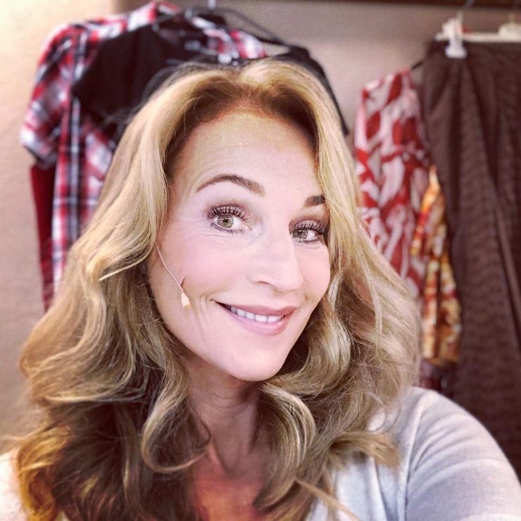 Listal - List the stuff you love! Movies, TV, music, games and books