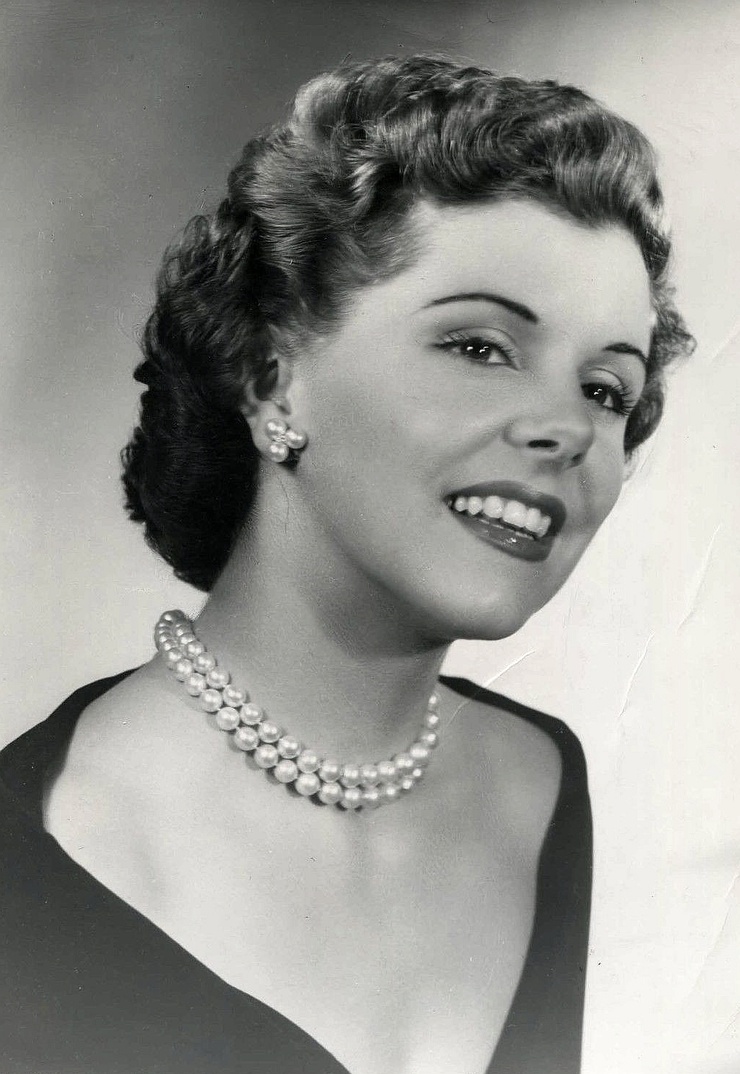 Picture of Jean Gillespie