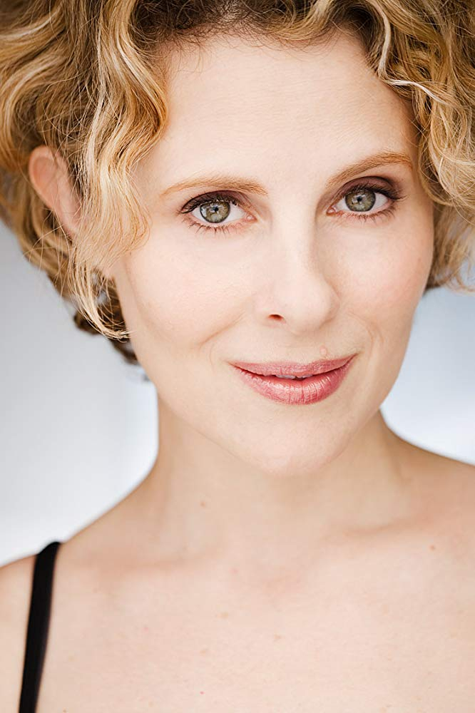 Picture of Amy Kay Raymond