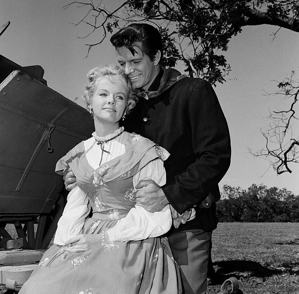 Diana Millay, Burt Douglas