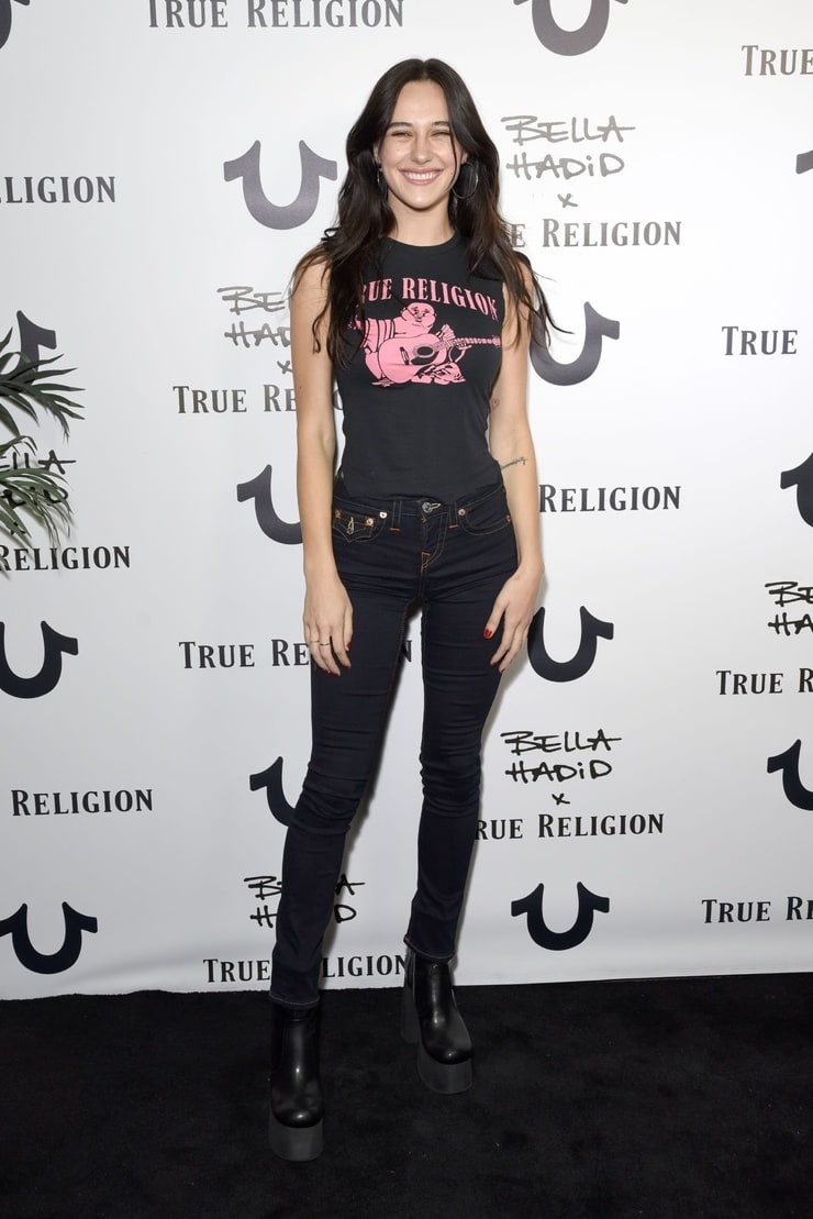 Picture of Devon Carlson