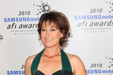 Linda Cropper picture