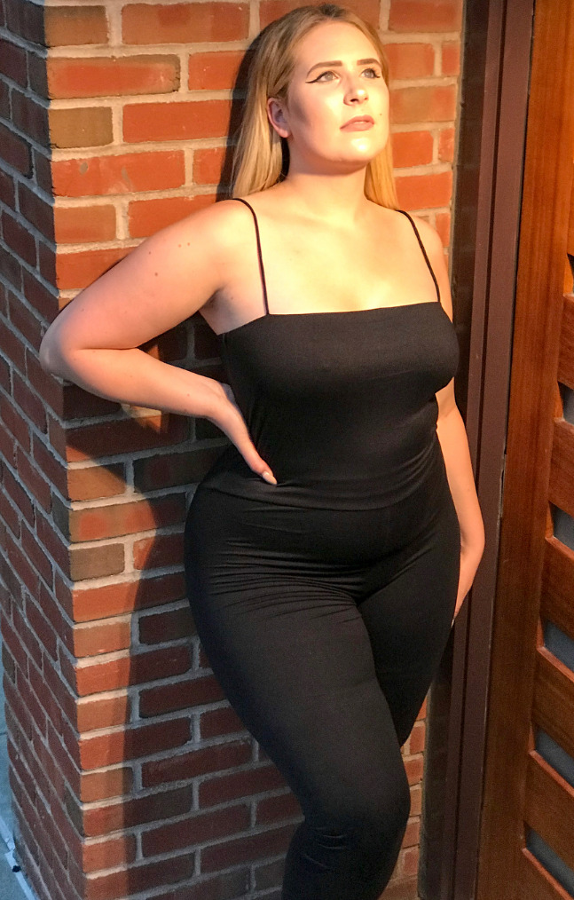 Sophie Turner Plus Size Picture