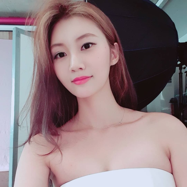 Image of Erica Eunjin Kim