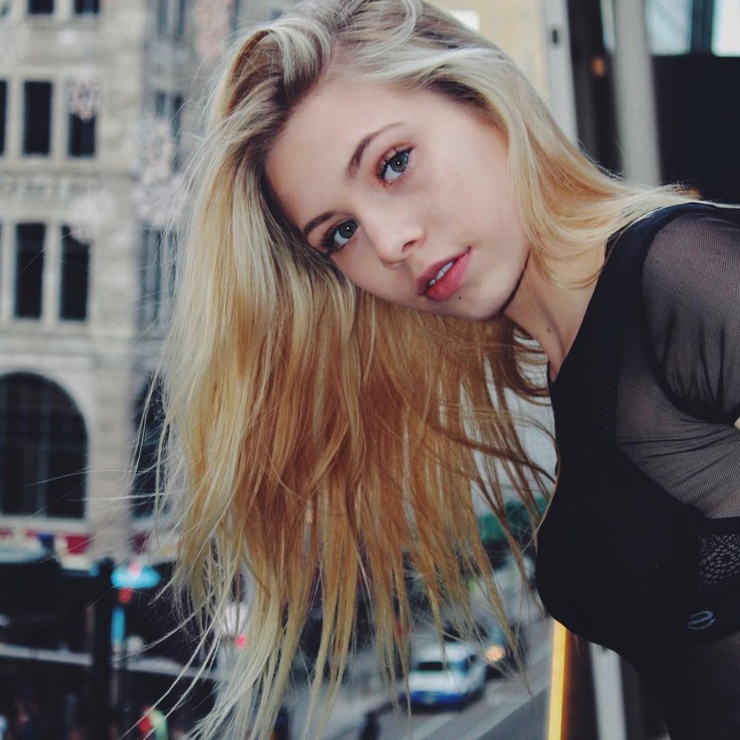 Picture of Devon Williams