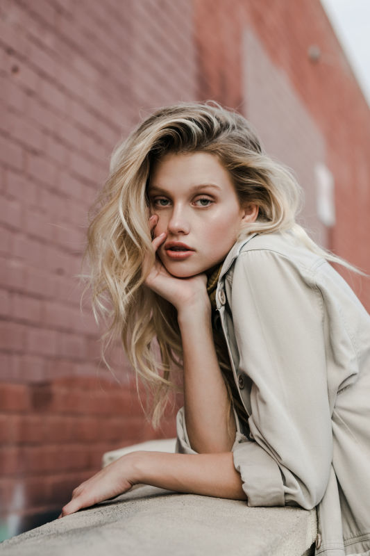 Picture of Hazel Graye