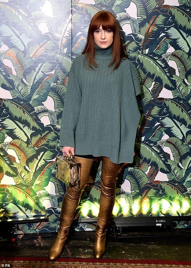 Nicola Roberts image