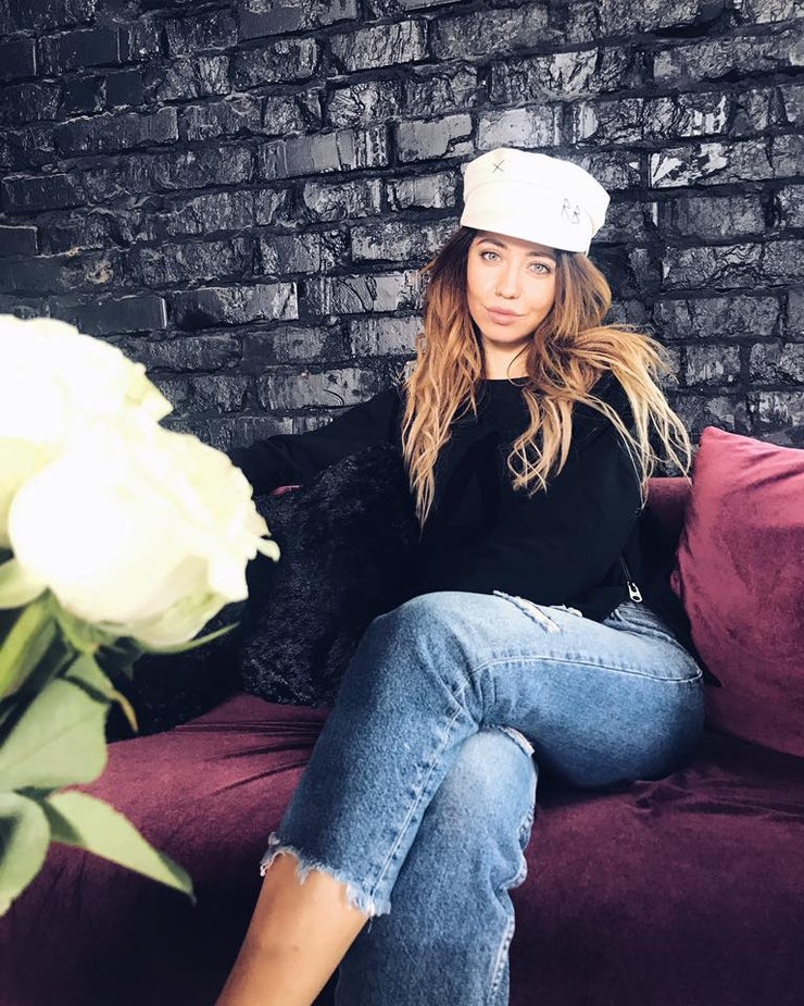 Nadya Dorofeeva image