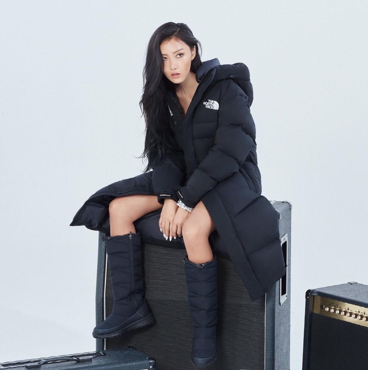 Hwasa image