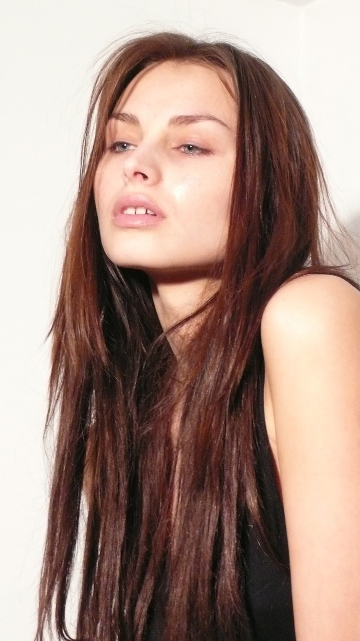 Picture of Alina Nine