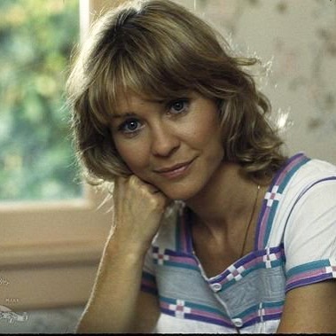 Dee Wallace picture