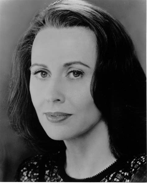 Picture of Kate Nelligan