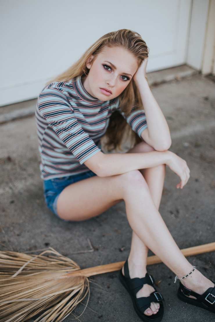 Cari Flowers picture