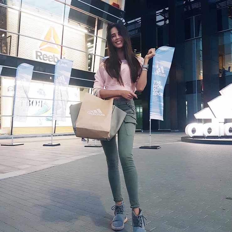 Anastasia Reshetova picture