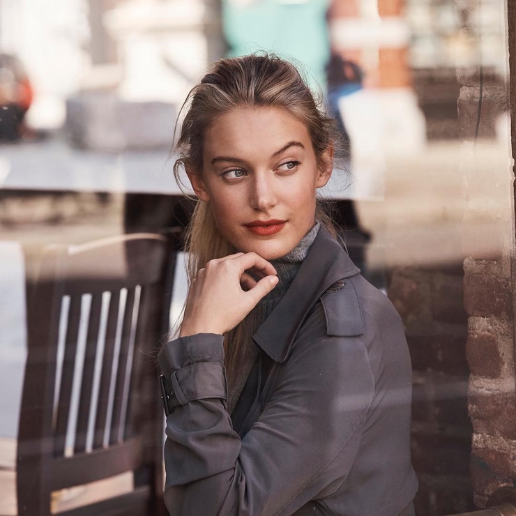 Picture of Caroline Lowe