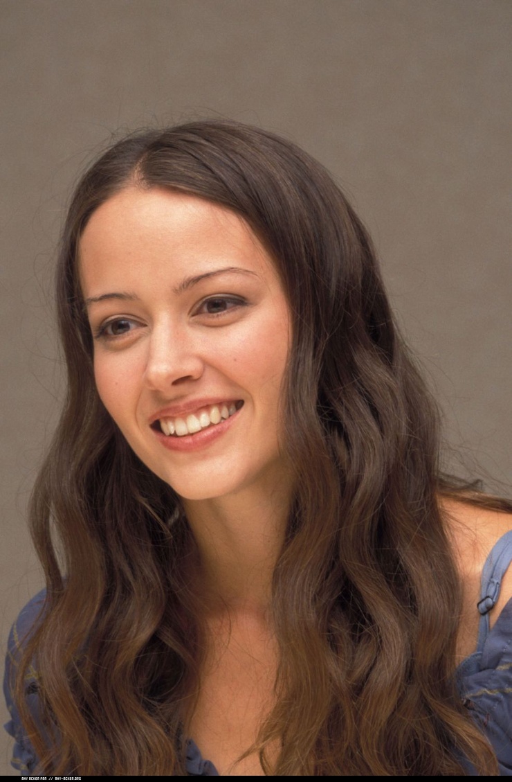 Picture of Amy Acker