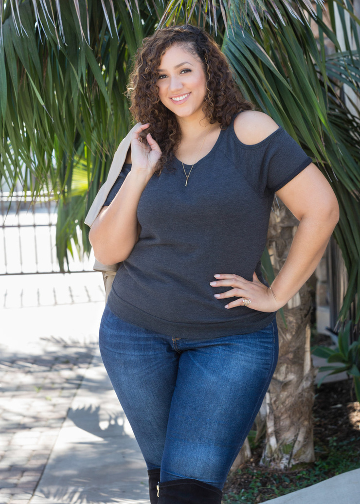 Erica Lauren (Plus Size Model) picture