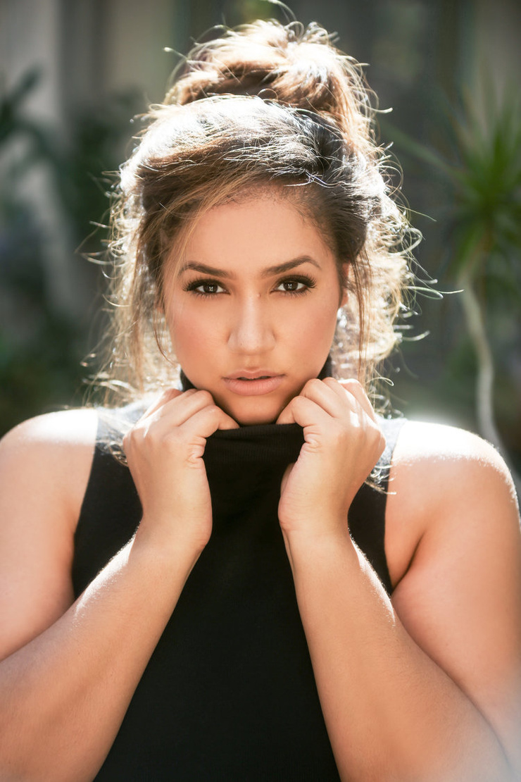 Picture of Erica Lauren (Plus Size Model)