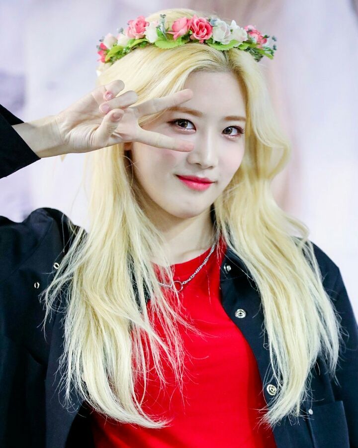 Picture of Kim Lip