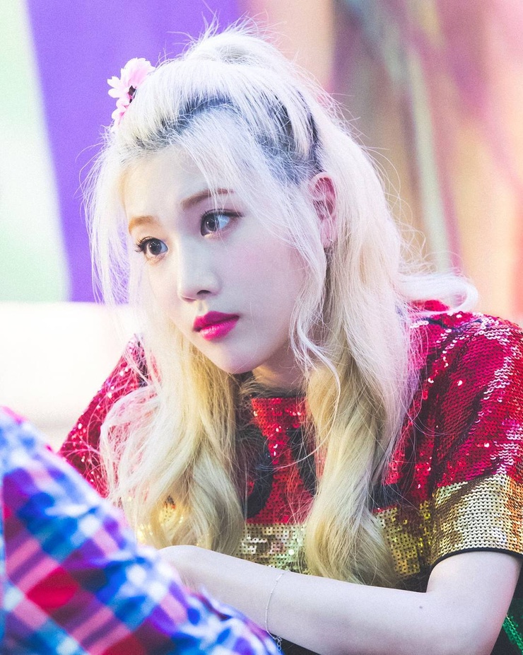Picture of Kim Lip
