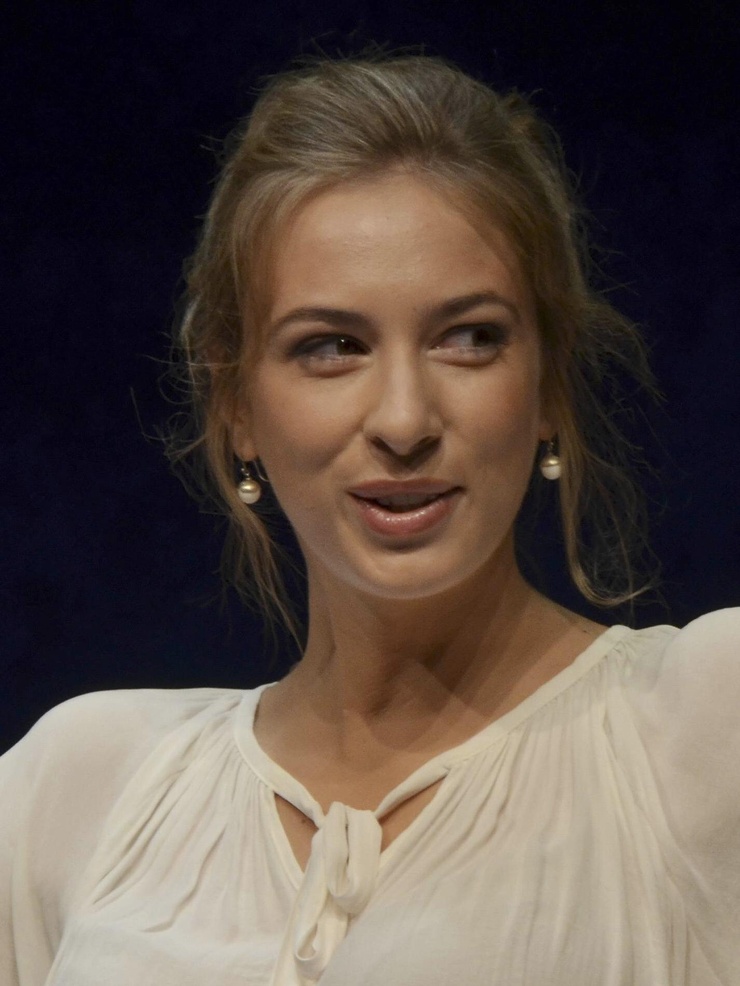 Rebecca Mosselman image