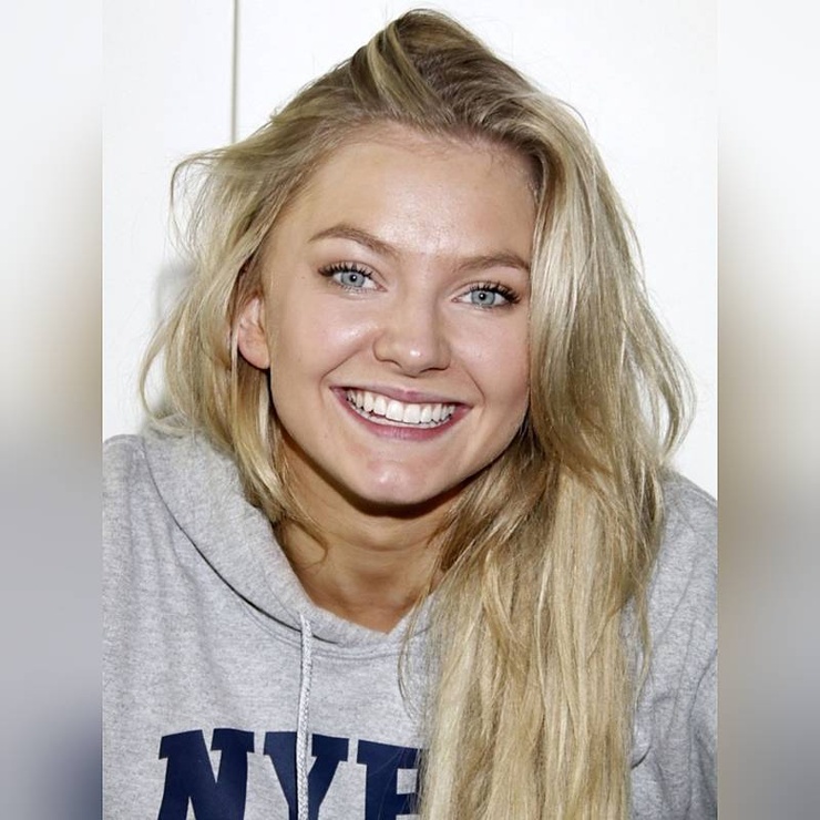 Picture of Astrid S