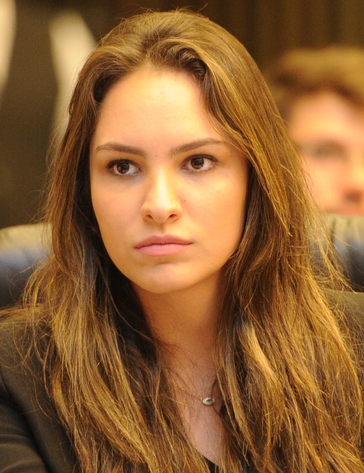 Picture of Maria Victoria Barros