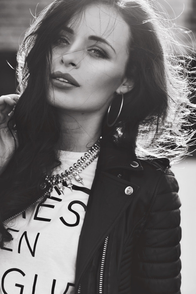 Picture of Alana Elliott