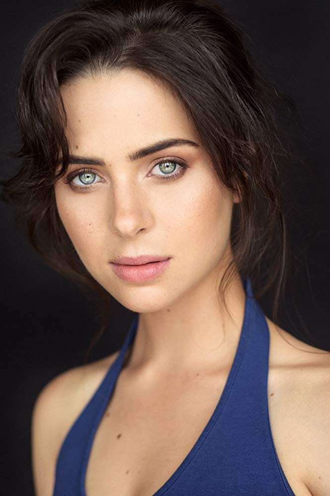 Holly Deveaux image