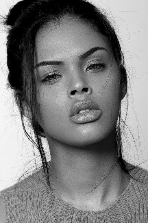 Julyana Soares picture