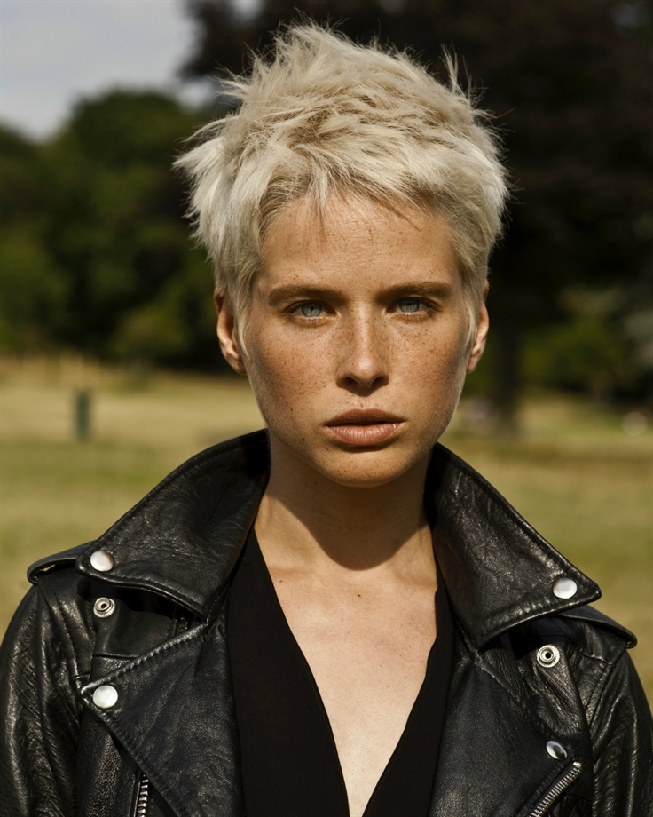 Picture of Chloé François