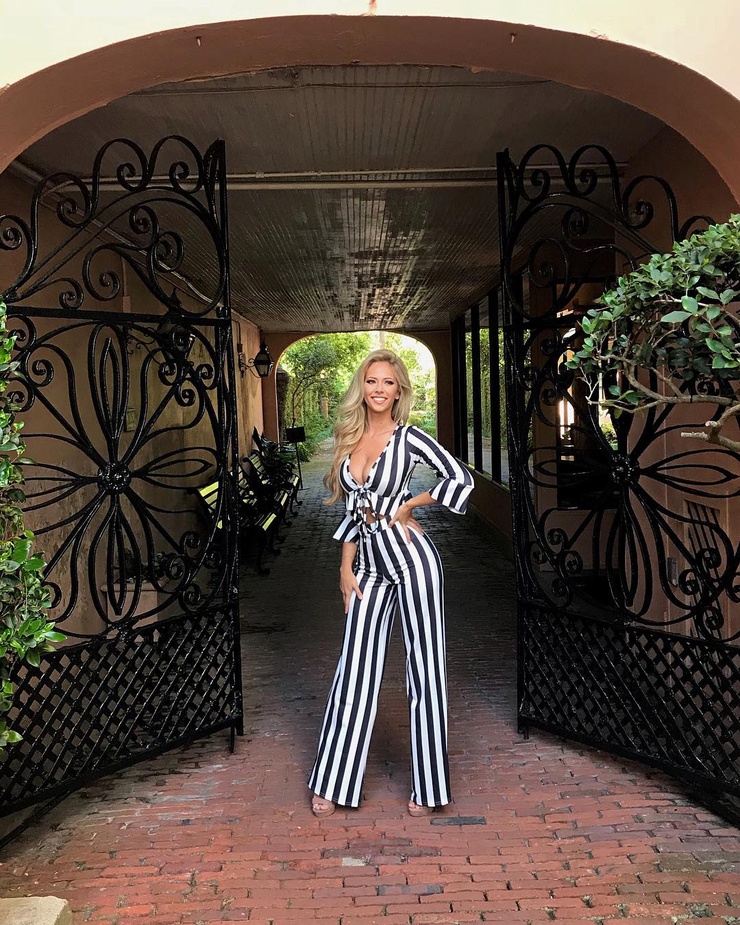 Amanda Taylor (Model) image