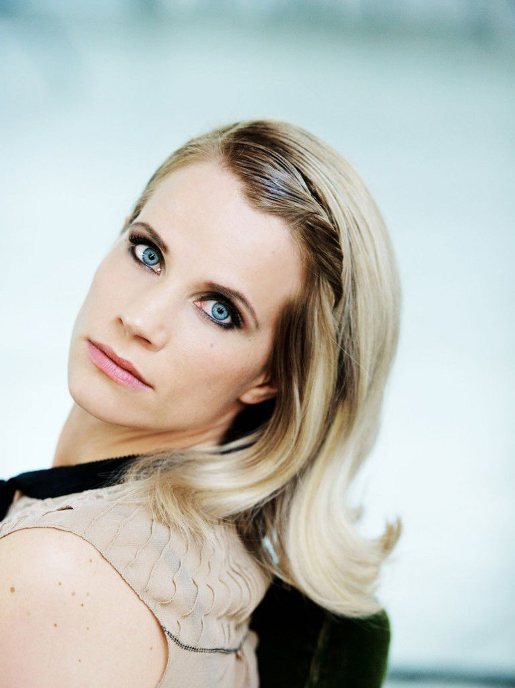 Picture of Finja Martens