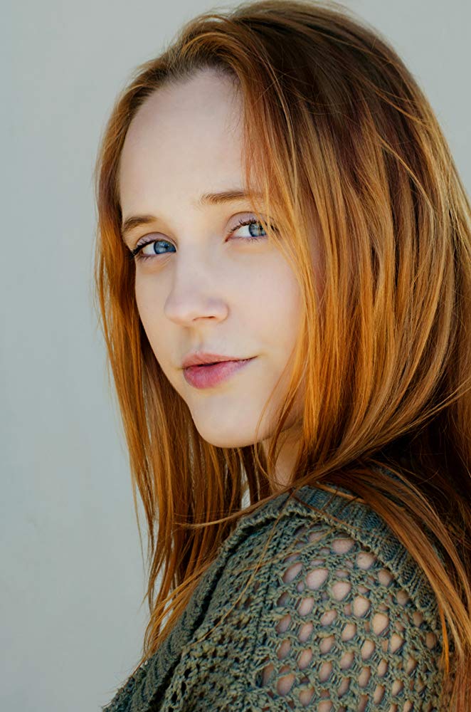 Picture of Nicole Elliott