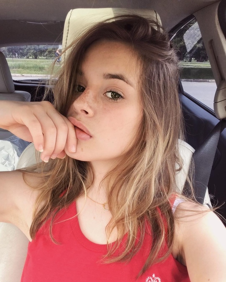 Camille Felton ~ Instagram
