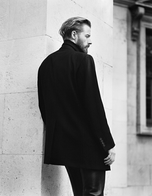 Picture of Jack Lowden