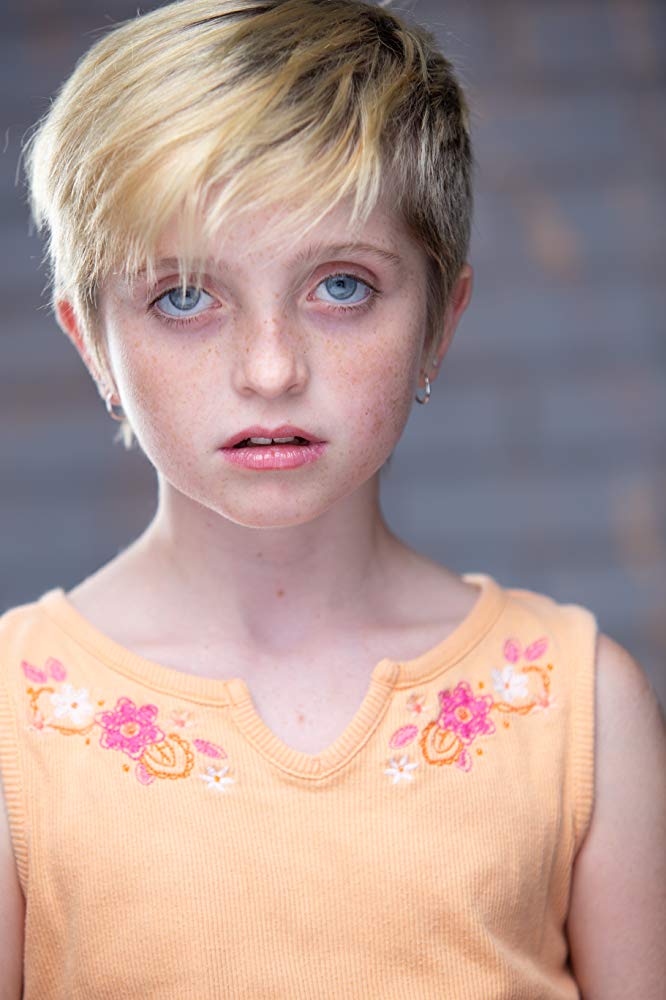 Picture of Farrah Mackenzie