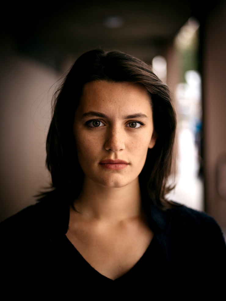 Picture Of Ella Rumpf