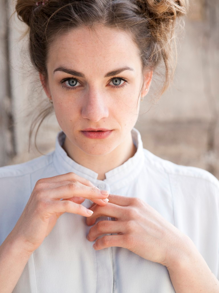 Karoline Teska picture