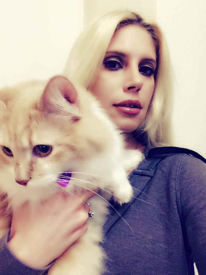 Picture of Cleo Cole Elliott