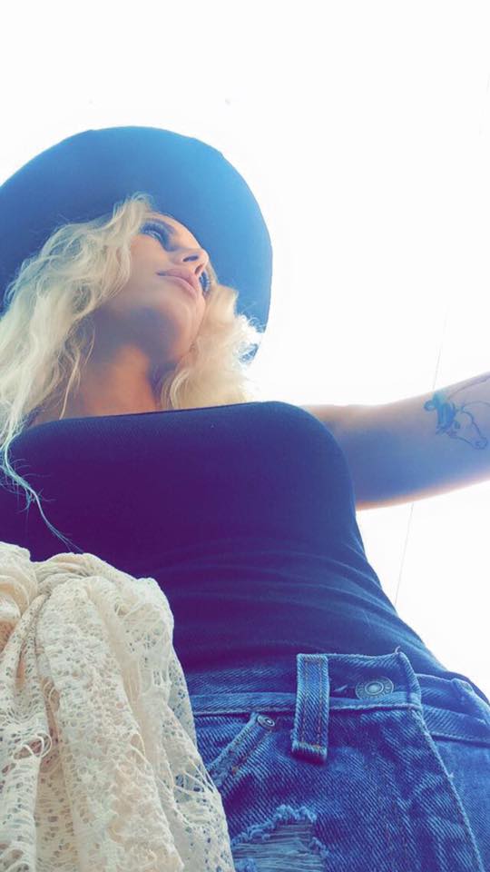 Picture of Cleo Cole Elliott