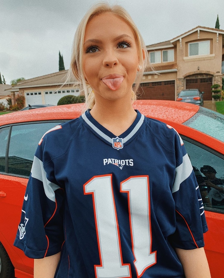 Picture of Jordyn Jones