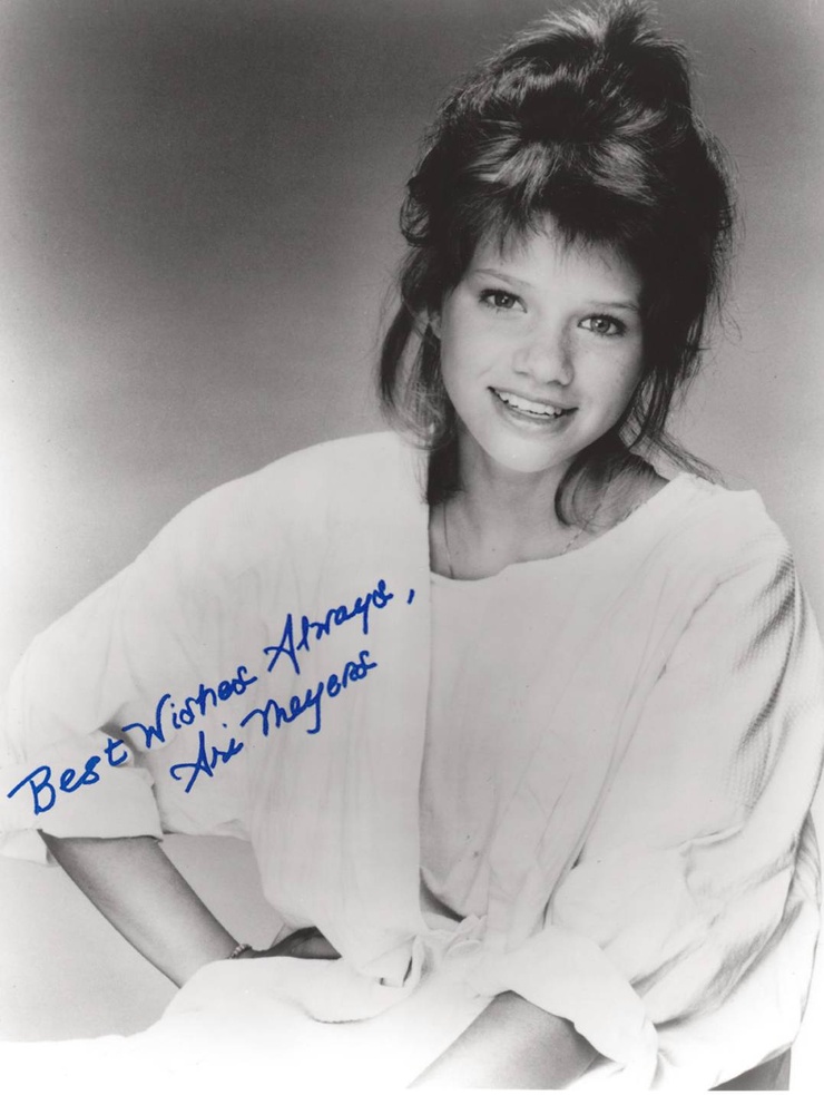 Picture of Ari Meyers